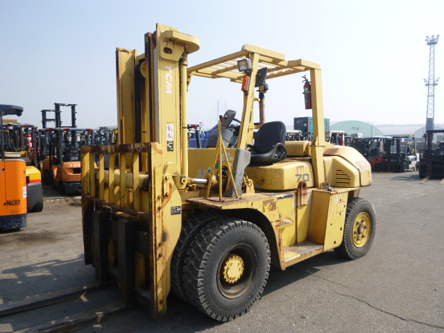 USED DIESEL FORKLIFT TCM FD70-2 30S00262 (F.UCHIYAMA & CO.,LTD.)