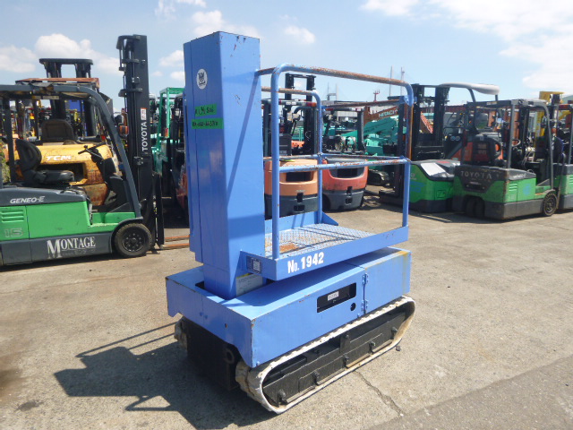 USED AERIAL PLATFORM AICHI RM-040 663710 (F.UCHIYAMA & CO.,LTD.)