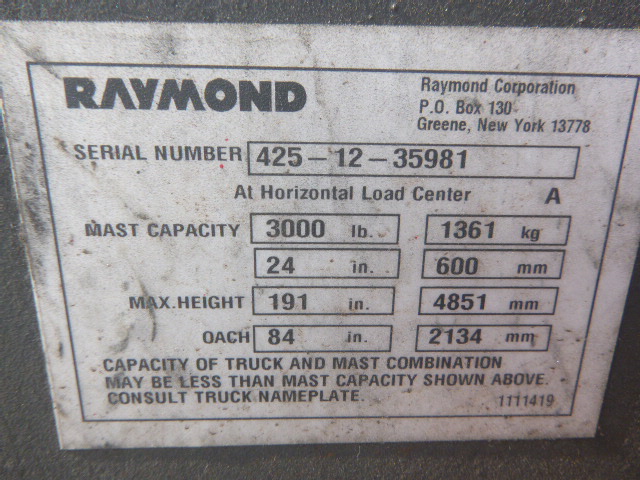 USED REACH TRUCK FORKLIFT RAYMOND 425-C30TT 425-12-35981 (F.UCHIYAMA ...