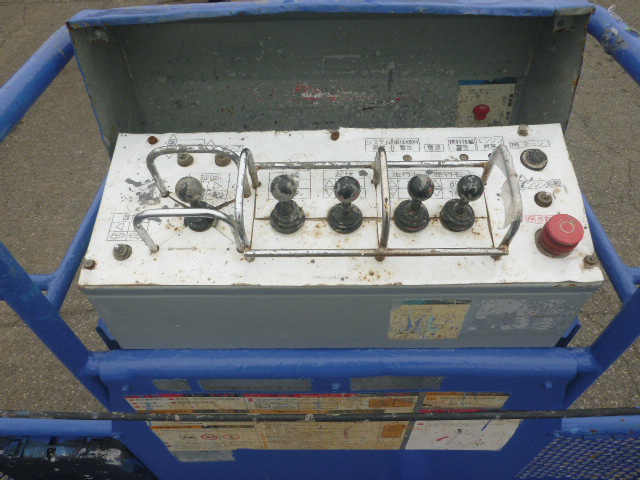 USED AERIAL PLATFORM AICHI SR12B 687991 (F.UCHIYAMA & CO.,LTD.)