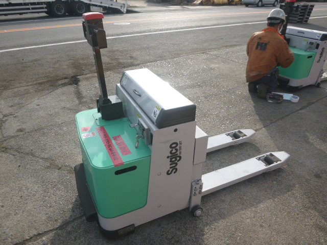 USED PALLET TRUCK FORKLIFT SUGICO LW131AU-570 5C608402 (F.UCHIYAMA & CO ...