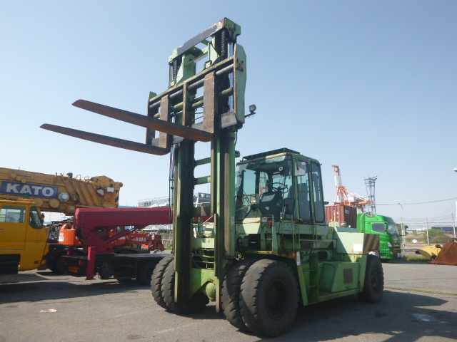 USED DIESEL FORKLIFT MITSUBISHI FD240 F30A-00021 (F.UCHIYAMA & CO.,LTD.)