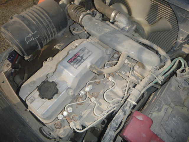 USED DIESEL FORKLIFT TOYOTA 52-8FD20 17271 (F.UCHIYAMA & CO.,LTD.)