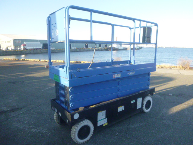 USED VERTICAL LIFT / SCISSOR LIFT AICHI SV08B 707662 (F.UCHIYAMA & CO ...