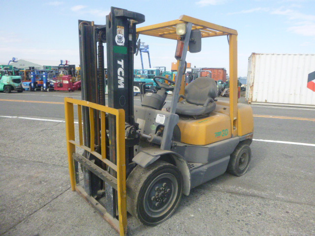 USED DIESEL FORKLIFT TCM FD30Z5 32R75648 (F.UCHIYAMA & CO.,LTD.)