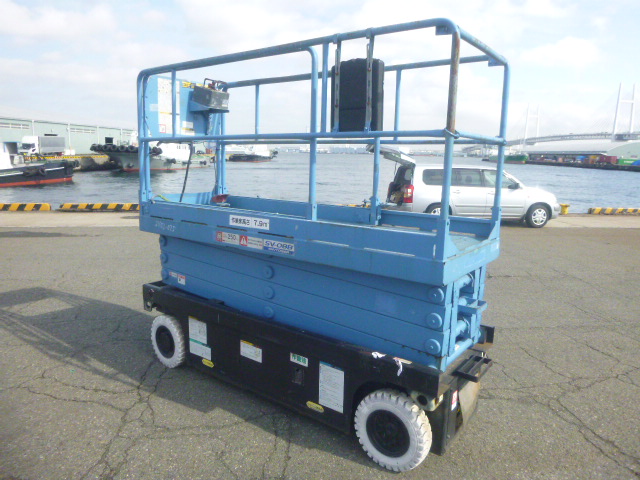 USED VERTICAL LIFT / SCISSOR LIFT AICHI SV08B 708343 (F.UCHIYAMA & CO ...