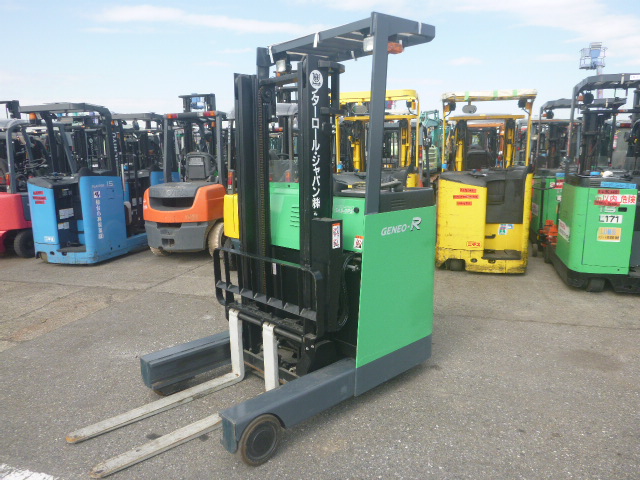 USED REACH TRUCK FORKLIFT TOYOTA 7FBR15 68157 (F.UCHIYAMA & CO.,LTD.)