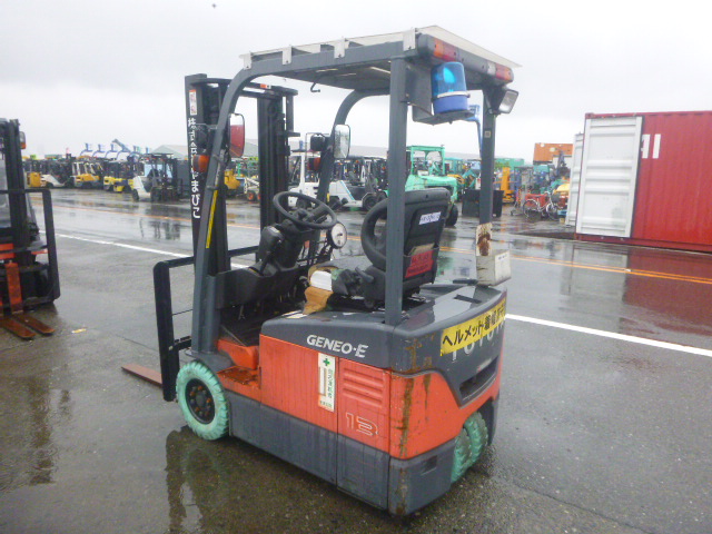 USED COUNTER BALANCE FORKLIFT TOYOTA 7FBE13 52071 (F.UCHIYAMA & CO.,LTD.)